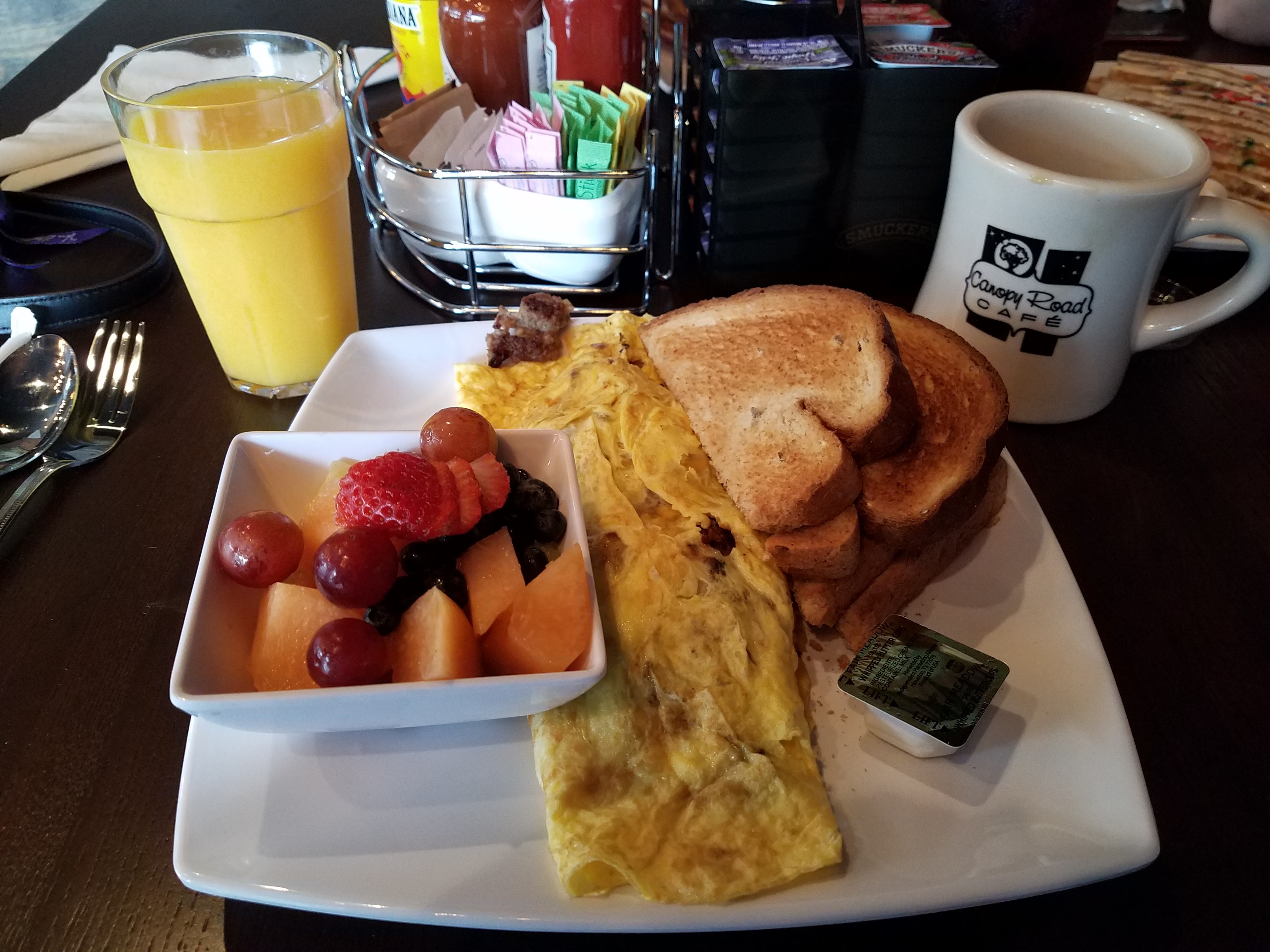 brunch – Hug the Mountain